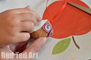 Walnut Owls - Red Ted Art - Kids Crafts