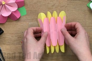 Easy 3D Paper Flowers for Spring - Red Ted Art - Easy Kids Crafts