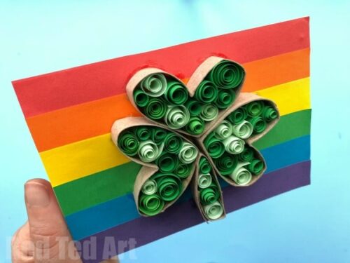 3D Paper Shamrocks for St Patrick's Day - Red Ted Art - Kids Crafts