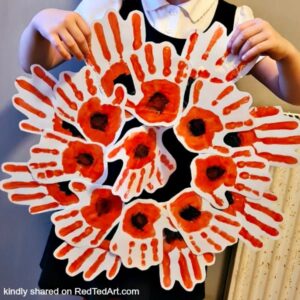 Poppy Suncatchers for Preschoolers - Red Ted Art - Kids Crafts