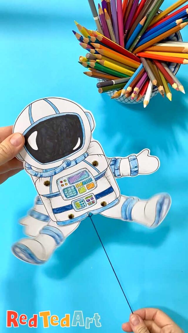 Astronaut Puppet Printable - Red Ted Art - Kids Crafts