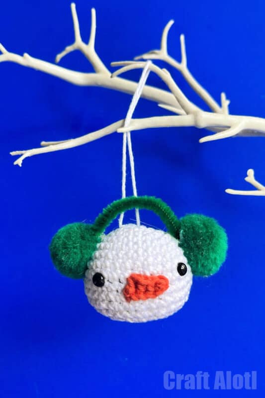 Easy Snowman Bauble Crochet Pattern - Red Ted Art - Kids Crafts