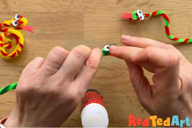 Pipe Cleaner Snake Craft - Year of the Snake 2025 - Red Ted Art - Kids ...