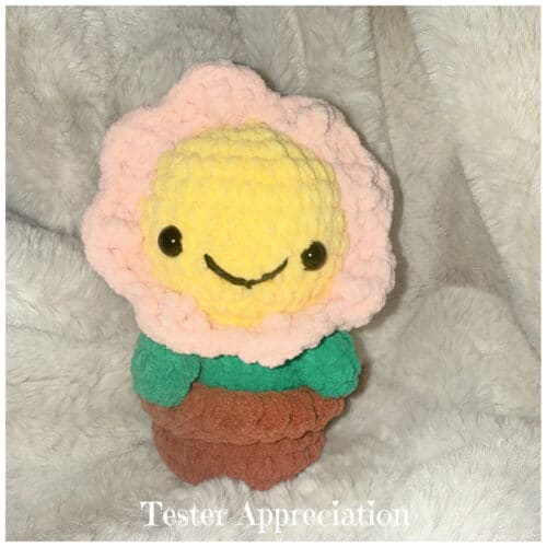 Flower Crochet Pattern - Amigurumi Plant Pot - Red Ted Art