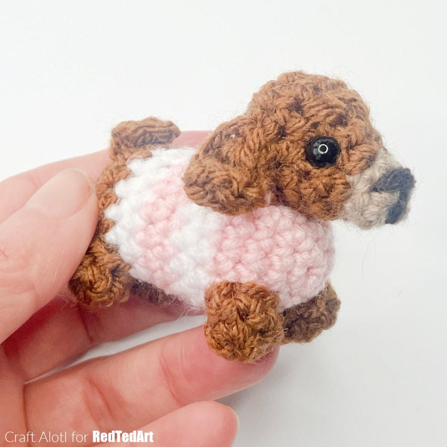Free Mini Dachshund Crochet Pattern - Red Ted Art - Kids Crafts