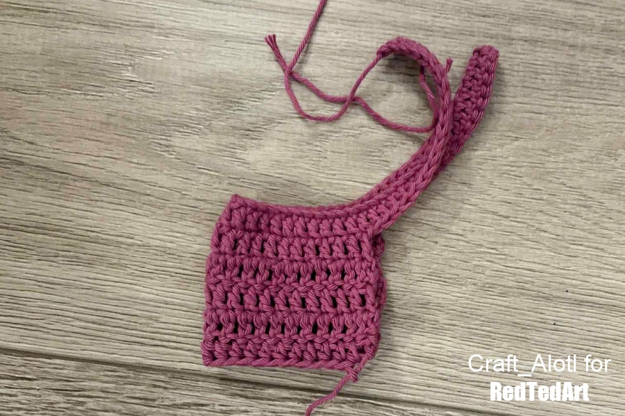 Free Amigurumi Hijab Doll Crochet Pattern - Red Ted Art - Kids Crafts